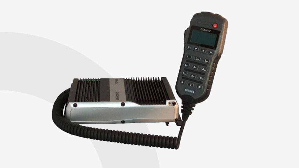 SDM622 DMR Mobile Radio - simoco.com